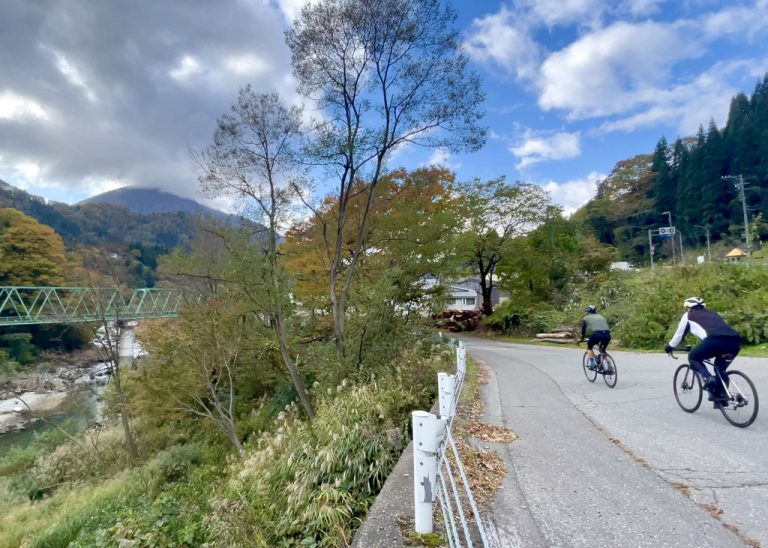 【長野県】北アルプス地域サイクリングモデルコース、秋の美しい景色堪能66kmサイクリング《PR》 - TABIRIN（たびりん）