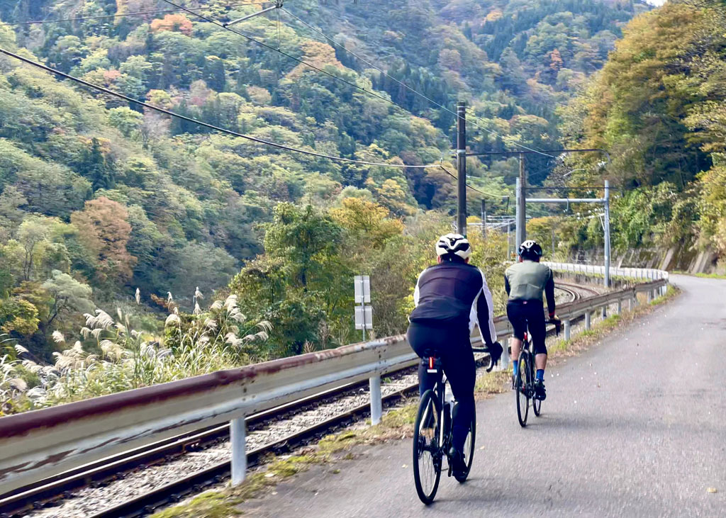 【長野県】北アルプス地域サイクリングモデルコース、秋の美しい景色堪能66kmサイクリング《PR》 - TABIRIN（たびりん）