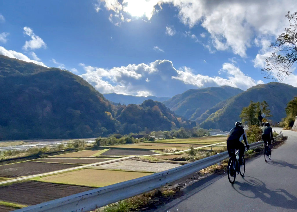 【長野県】北アルプス地域サイクリングモデルコース、秋の美しい景色堪能66kmサイクリング《PR》 - TABIRIN（たびりん）
